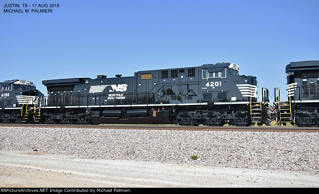 NS AC44C6M 4201